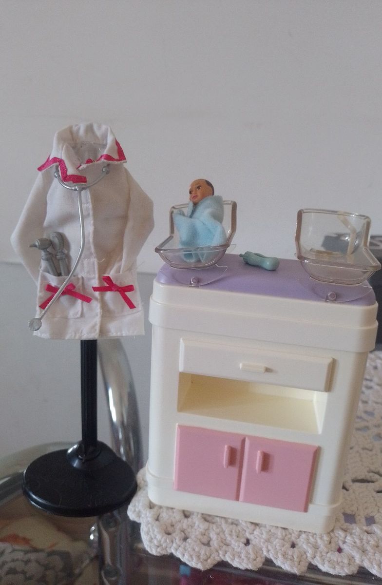 Maternidade da Barbie de 2002 | Brinquedo Barbie Usado 101673805 | enjoei