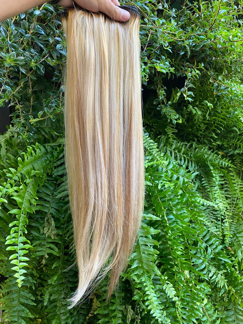 Mega Hair 55cm Loiro | Produto Feminino Usado 84220459 | enjoei