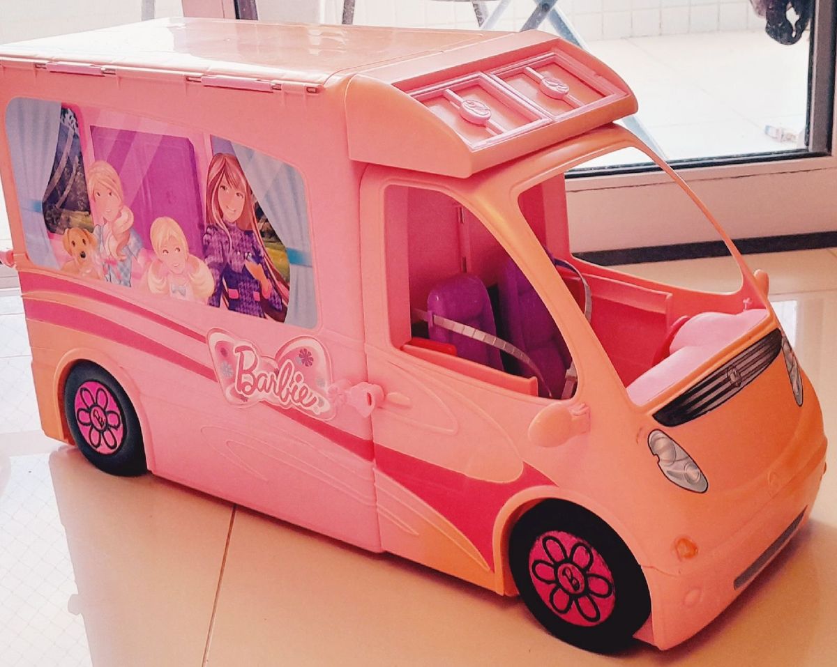 Mega Trailer Barbie Family + 3 Barbies | Brinquedo Mattel Usado ...