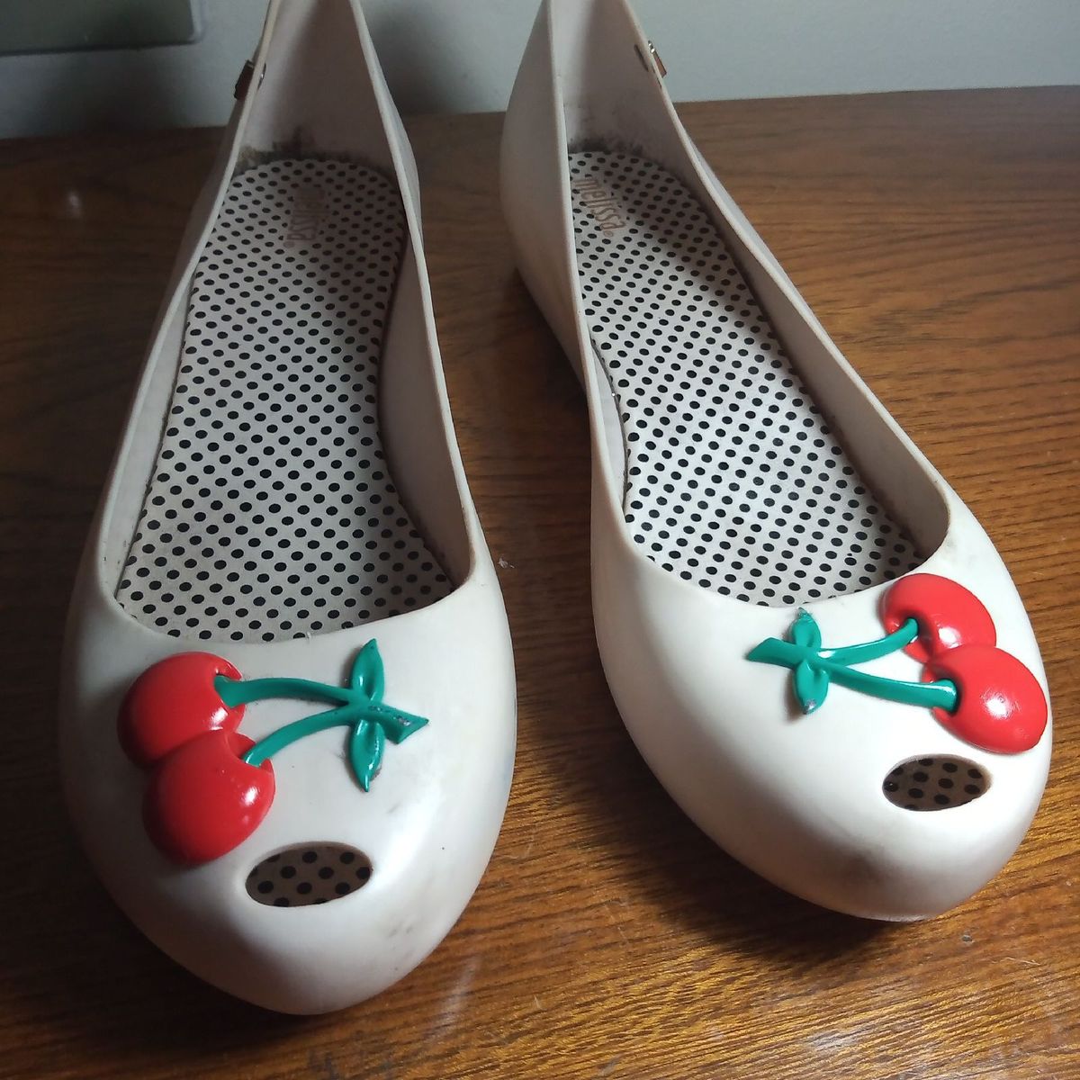 Melissa Branca Cereja | Sapatilha Feminina Melissa Usado 48564393 | enjoei