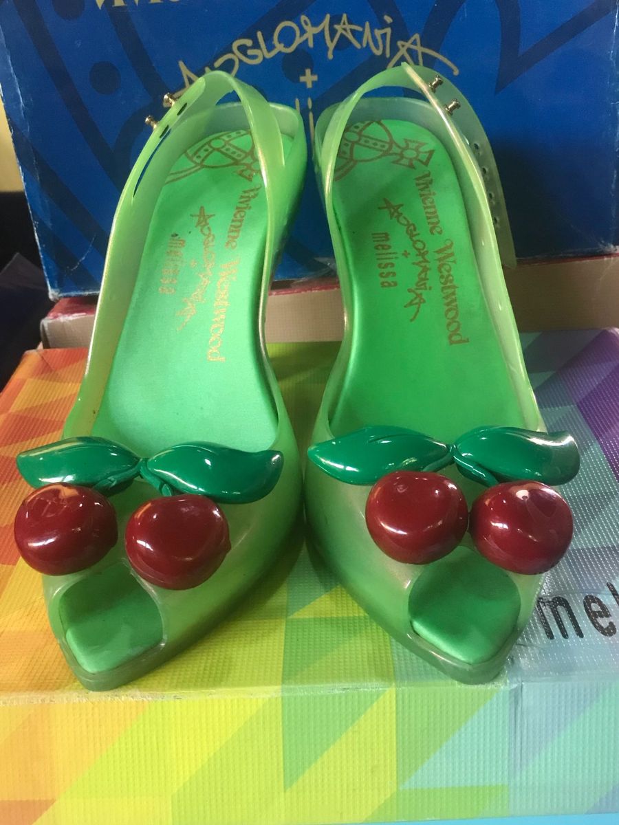 Melissa Cereja Verde 37 | Sandália Feminina Melissa Usado 27902003 | enjoei