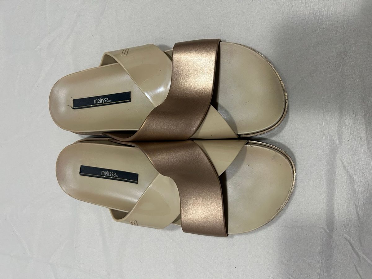 Melissa Cosmic Melissa Tiras Cruzadas Dourada | Rasteira Feminina ...