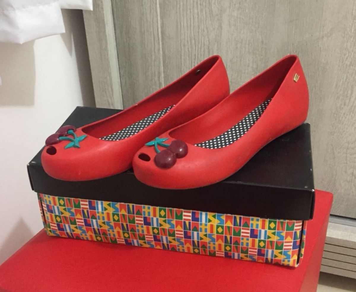 Melissa de Cereja | Sapatilha Feminina Melissa Usado 29562727 | enjoei