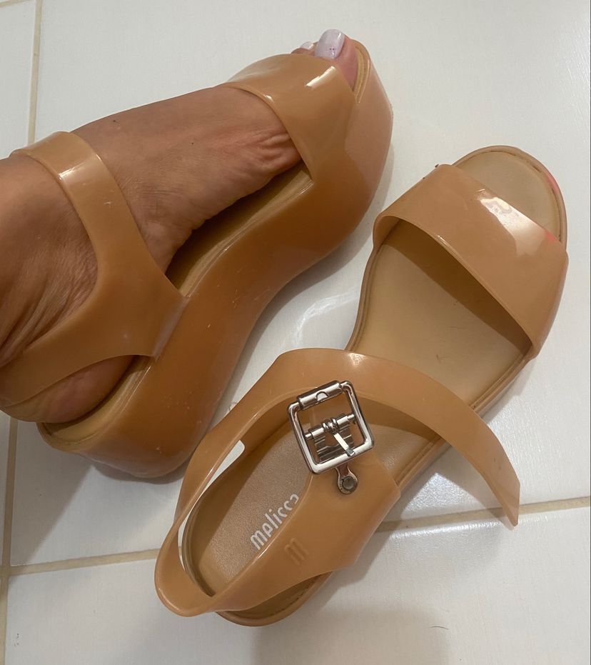 Melissa Mar | Sandália Feminina Melissa Usado 83642568 | enjoei