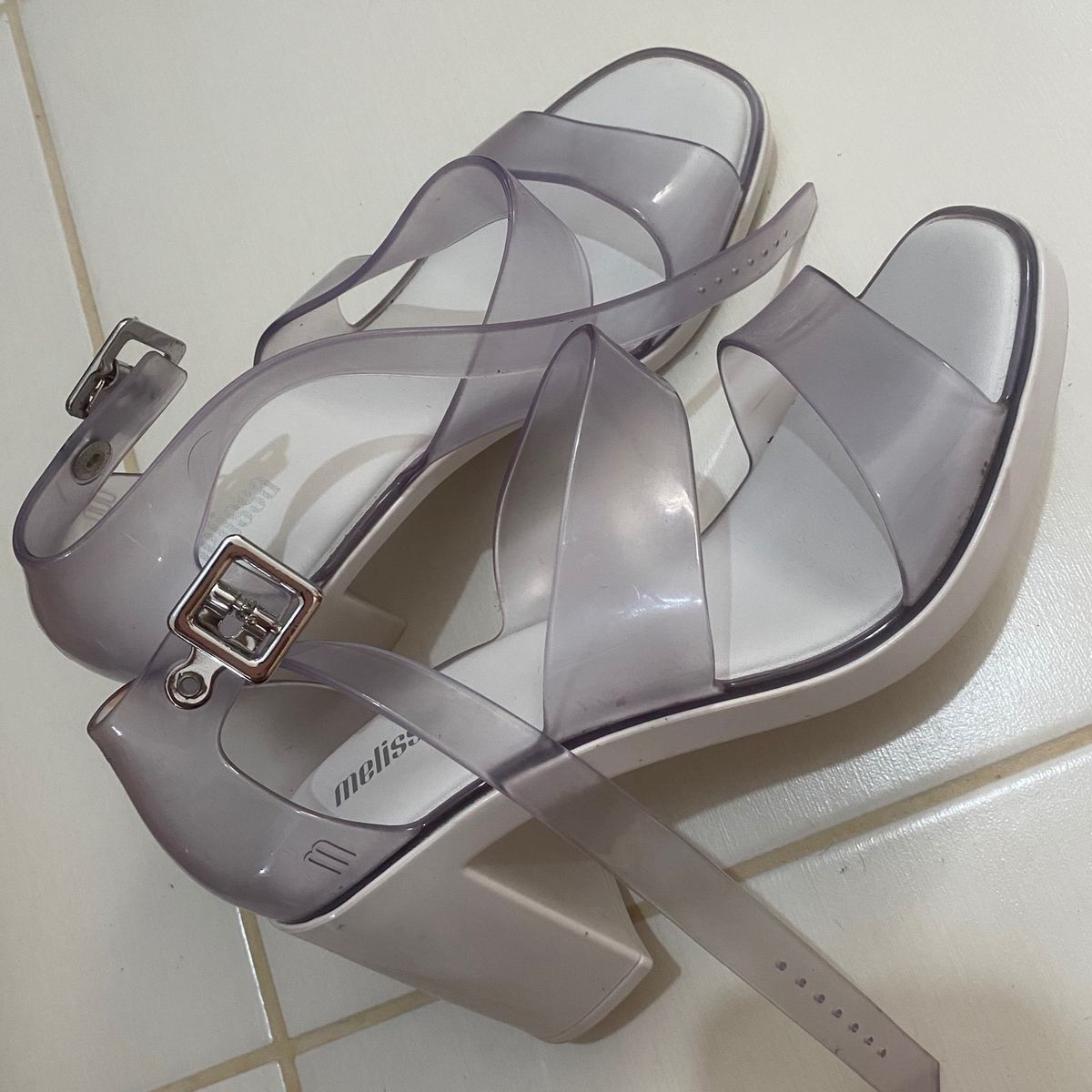 Melissa Model Branca | Sandália Feminina Melissa Usado 83642268 | enjoei