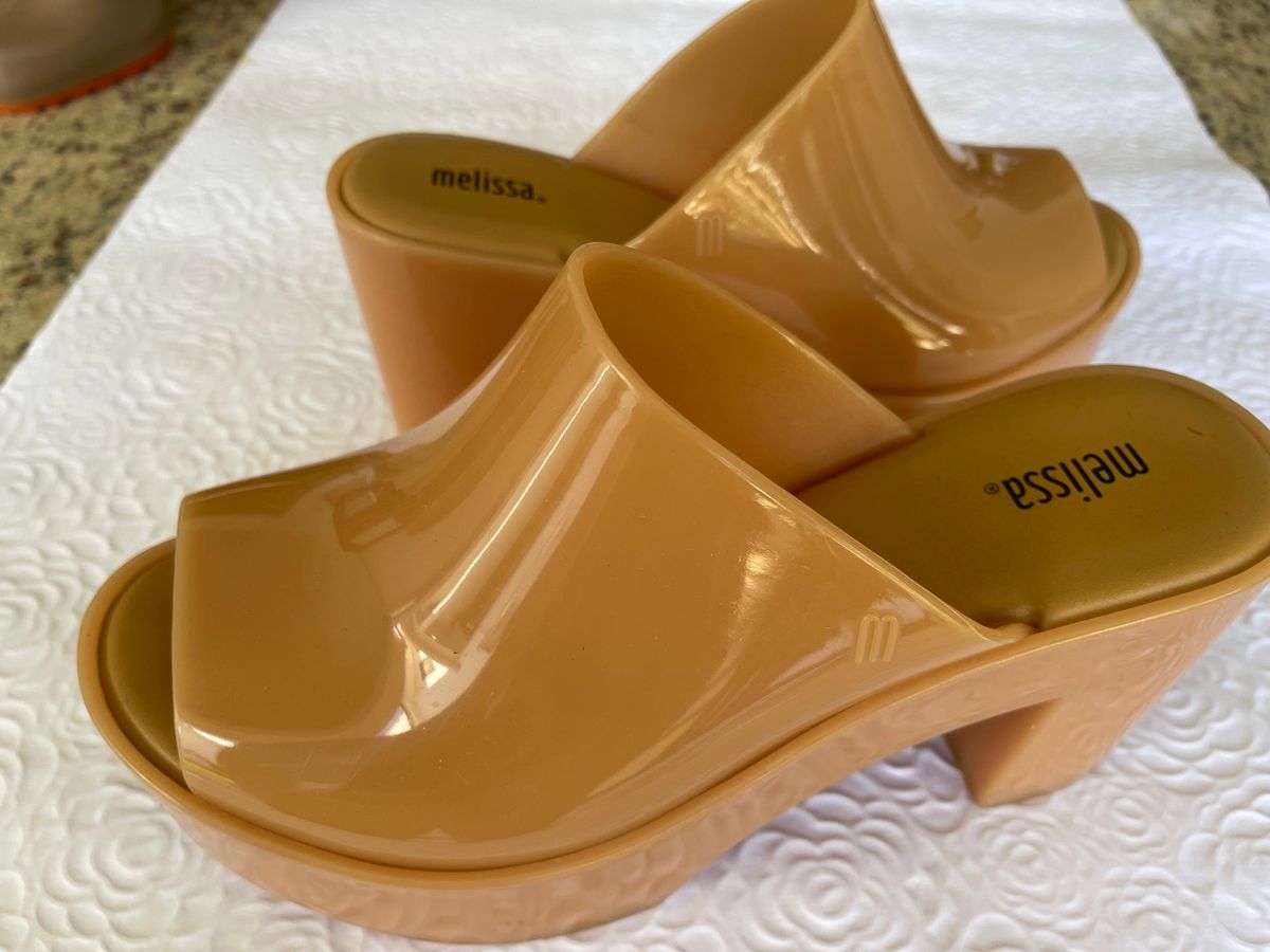 Melissa Mule, Um Clássico e Versátil Modelo! | Sapato Feminino Melissa ...