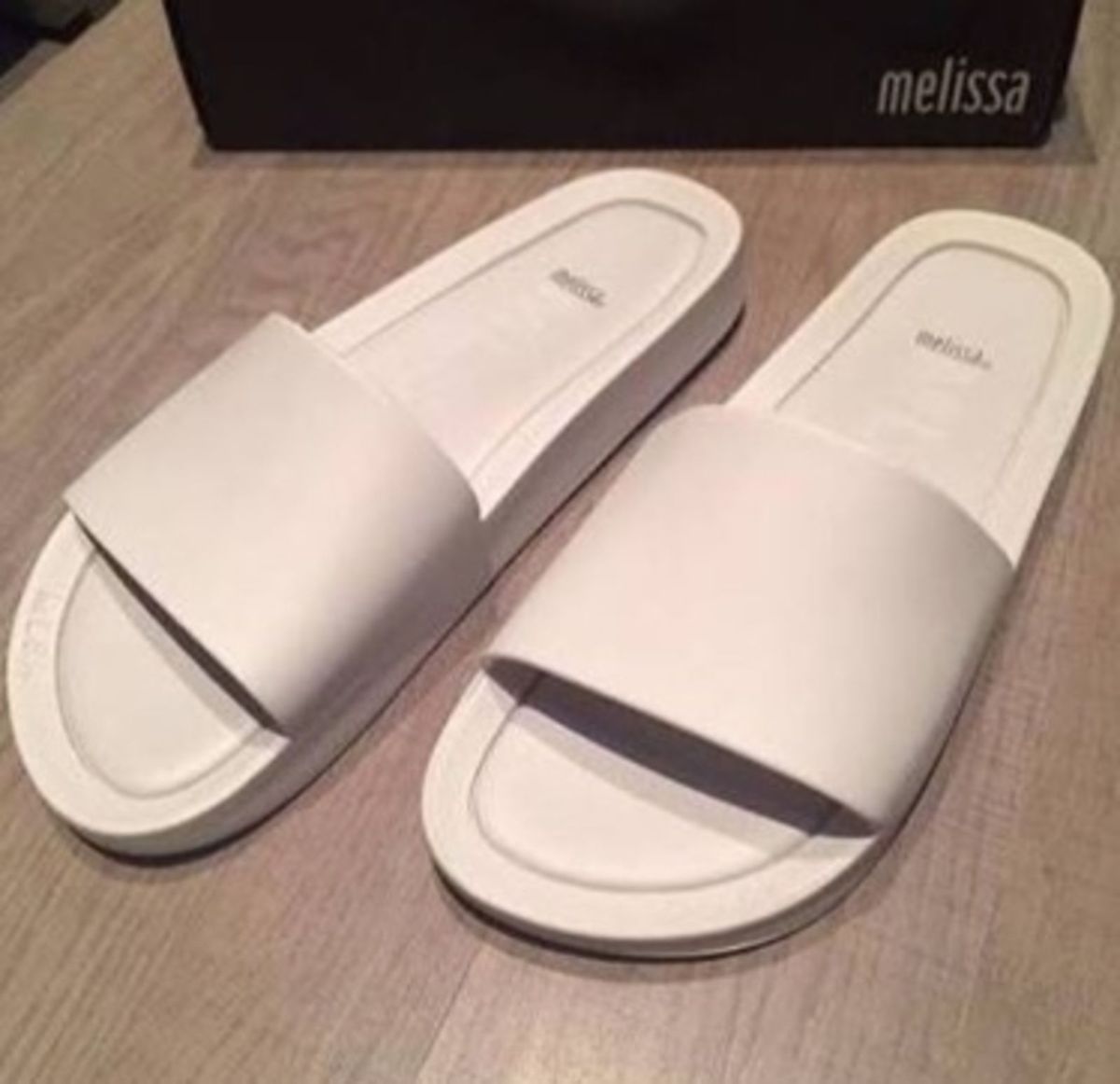 Melissa Slide Branco Fosco | Rasteira Feminina Melissa Usado 26862204 ...