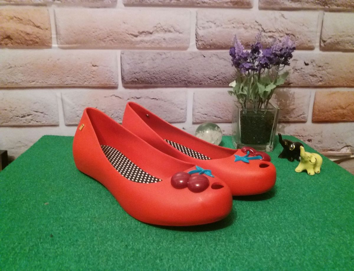Melissa Ultragirl Cereja Pin Up | Sapatilha Feminina Melissa Nunca ...