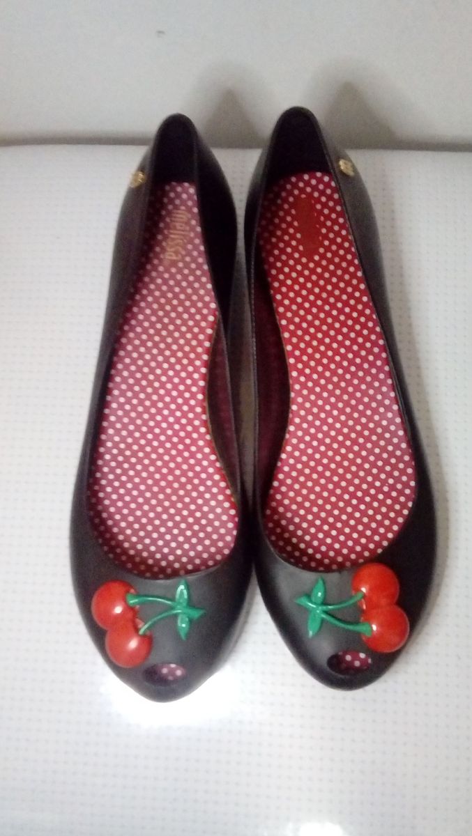 Melissa Ultragirl Cereja Preto | Sapatilha Feminina Melissa Usado ...