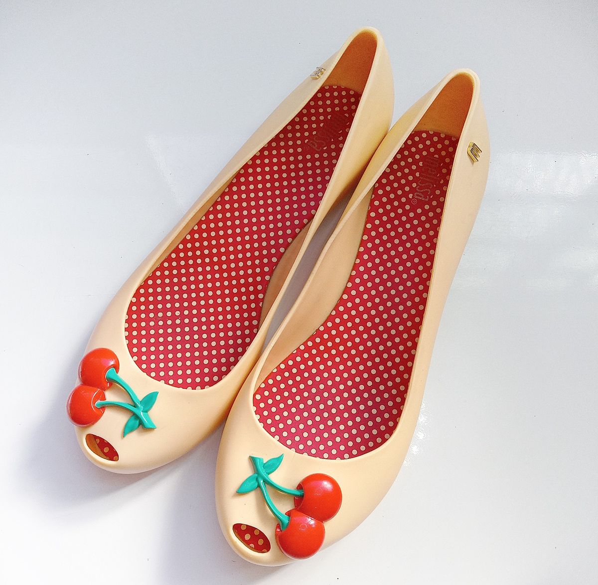 Melissa Ultragirl Cereja | Sapatilha Feminina Melissa Usado 102490879 ...