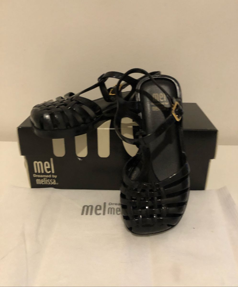 Melissinha Modelo Aranha Retro, Preta Novinha! Tamanho 26-27! | Calçado ...