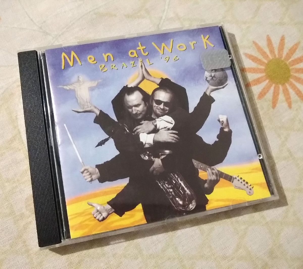 Men At Work - Brazil '96 | Item de Música Bmg Usado 63037868 | enjoei