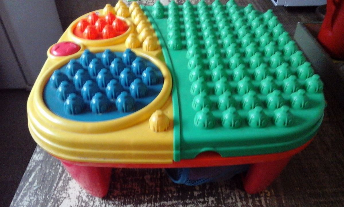 Mesa de Atividades Pop Onz Fisher Price 35578694 | enjoei