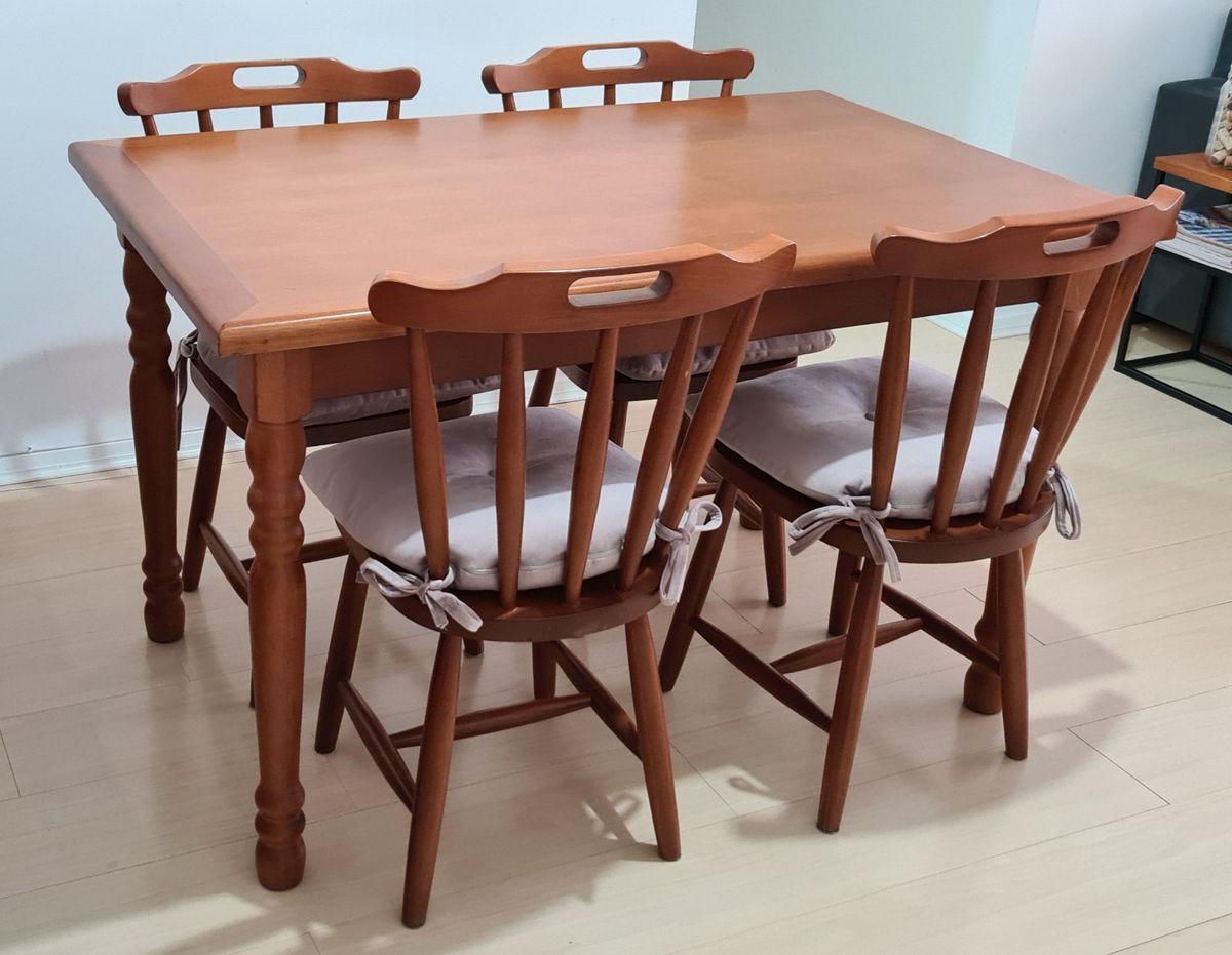 Mesa de Jantar + Cadeiras em Madeira (cedro Cor de Rosa) | Móvel Mobile ...
