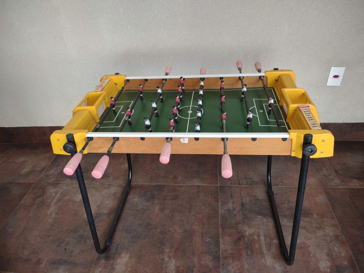 Mesa de Pebolim - Futebol de Mesa - Totó - Pimbolim - Usada | Jogo de ...