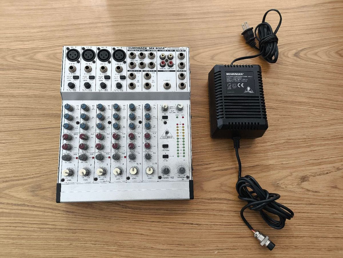 Mesa de Som Marca Behringer Modelo Eurorack Mx802a - 8 Canais - Fonte ...
