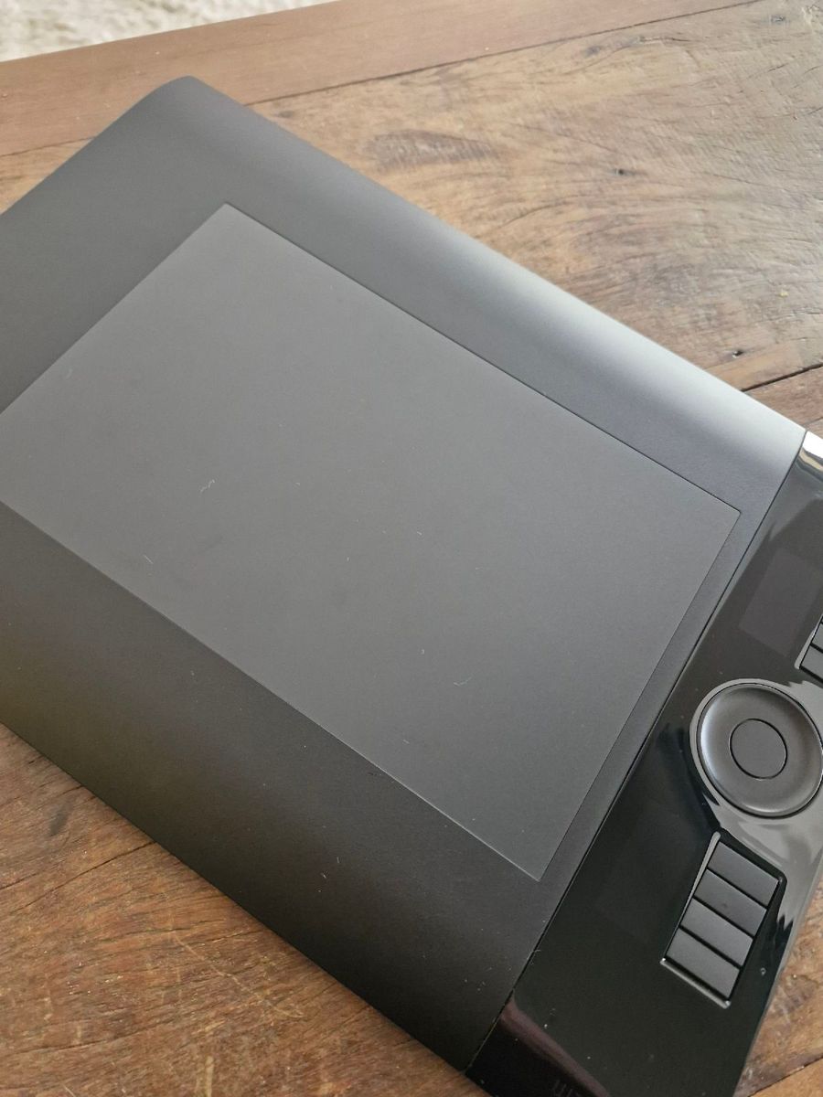 Mesa Digitalizadora Tablet Wacom Intuos Alemã | Item Info & Eletro Wacom Usado 108078285 | enjoei