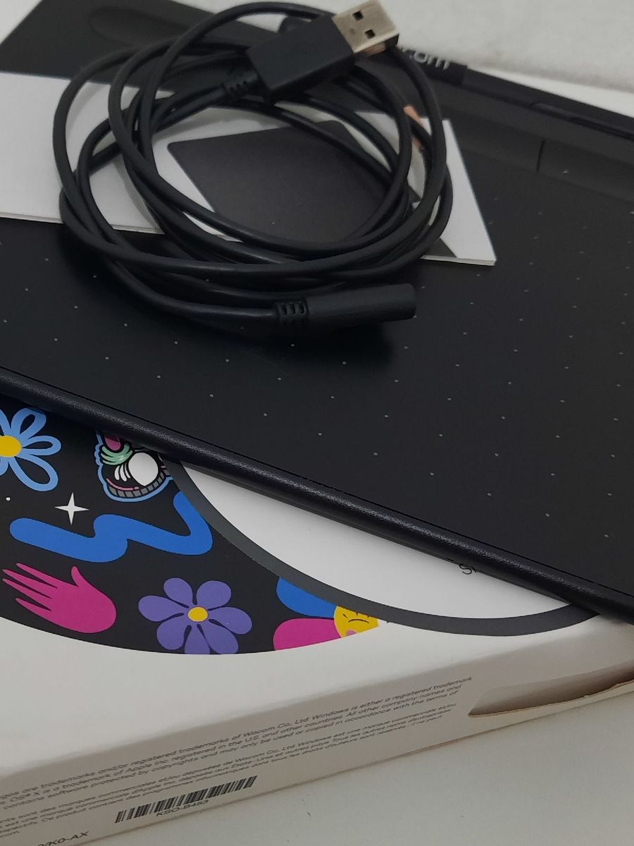 Mesa Digitalizadora Wacom Intuos Ctl4100 | Tablet Wacom Usado 77604941 | enjoei