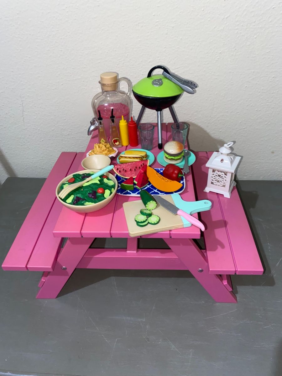 Mesa Our Generation | Brinquedo Our Generation Usado 86410375 | enjoei