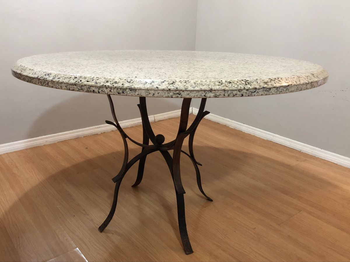 Mesa Redonda de Granito | Mesa Usado 46373604 | enjoei