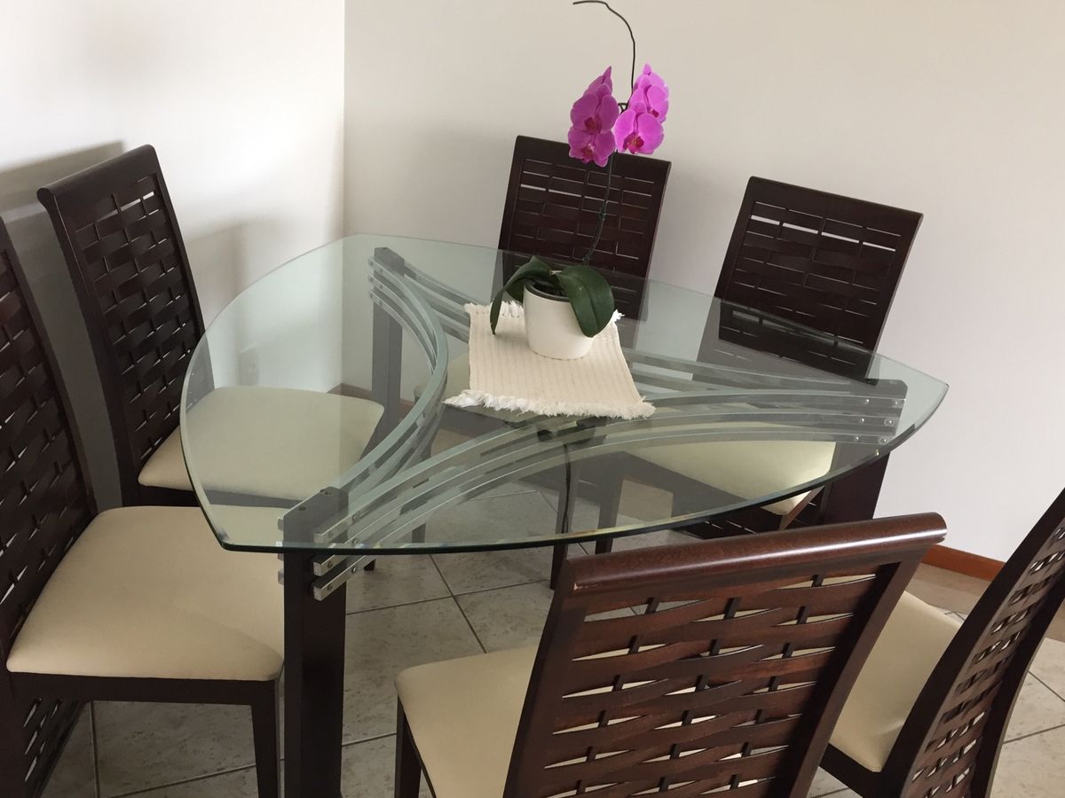 Mesa Triangular 6 Lugares | Mesa Usado 33722368 | enjoei