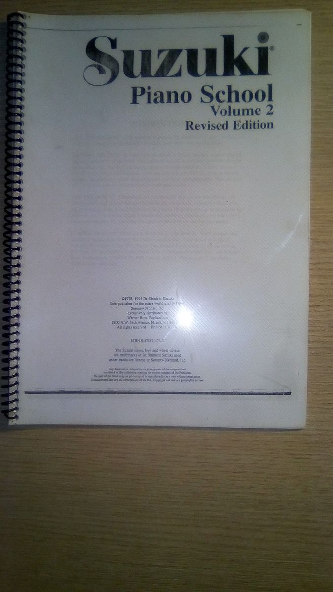 Método para Piano - Suzuki Volume 2 | Livro Usado 86661043 | enjoei