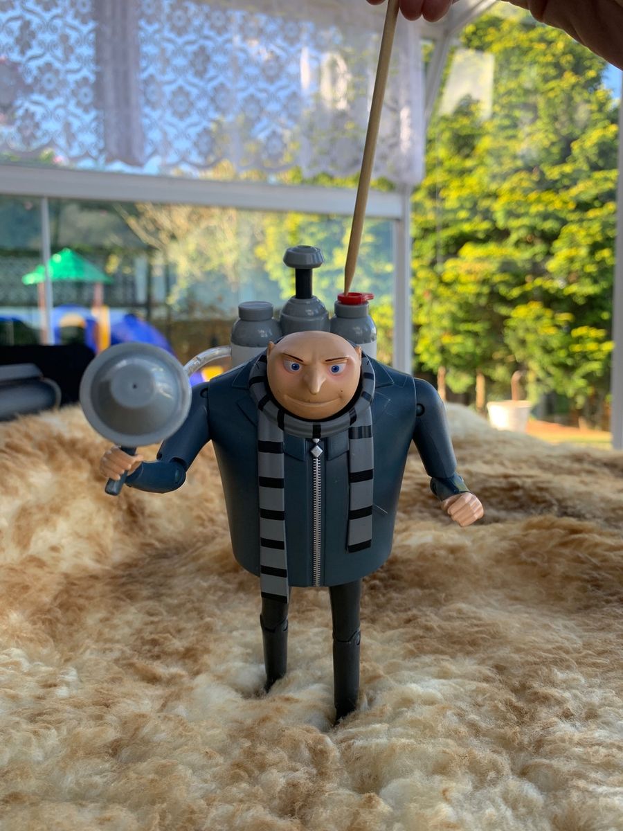 Meu Malvado Favorito 2 Gru Deluxe Action Figure - Atira Água ...