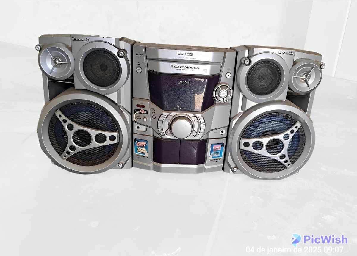Micro System Panasonic 2400 W de 5 Cds com Função Karaoke. | Item Info ...