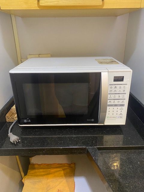 Microondas Lg 30 Litros - Modelos Ms3042r | Eletrodoméstico Lg Usado ...