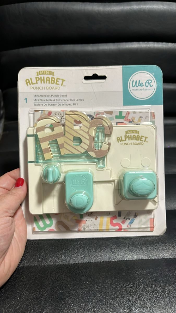 Mini Alphabet Punch Board | Cacareco We R Usado 117016309 | enjoei