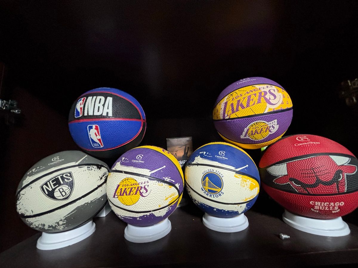 Mini Bola de Basquete Cacau Show e Nba | Item p/ Esporte e Outdoor ...
