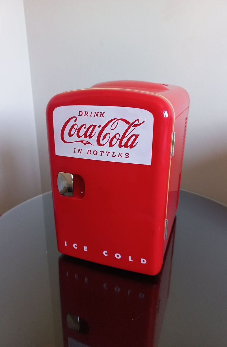 Mini Frigobar Coca-cola Frio | Item Info & Eletro Coca Cola Usado ...