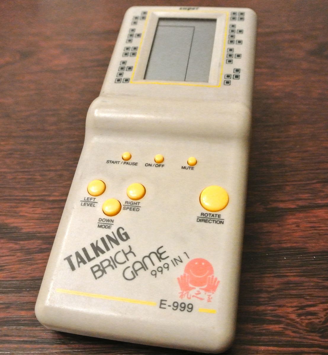 Mini-game Tetris Talking Brick Game 999 In 1 | Console de Videogame E ...