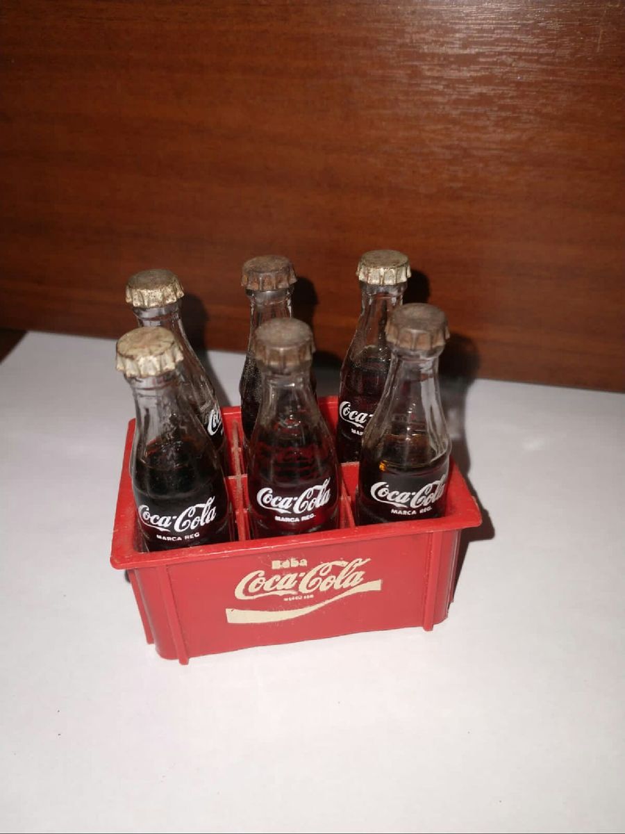 Miniatura Coca Cola Anos 80 em Vidro- Raro | Brinquedo Coca Cola Usado 75499389 | enjoei