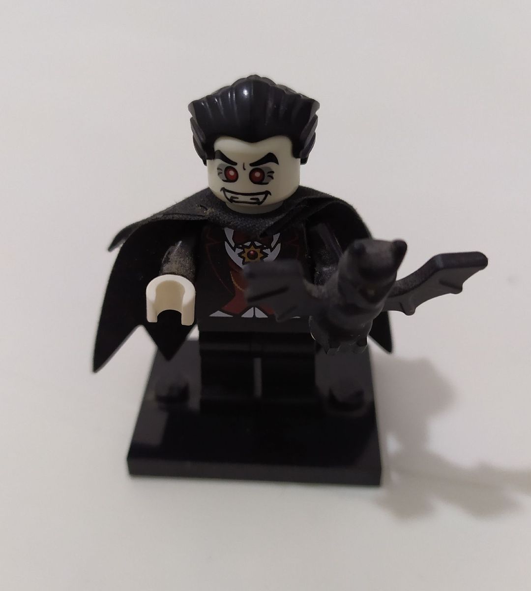 Minifigure Lego Dracula | Brinquedo Lego Usado 41281340 | enjoei