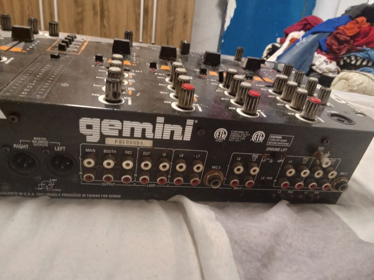 Mixer Gemini Pro Stereo | Item de Música Gemini Usado 74270537 | enjoei