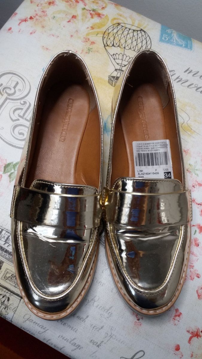 Mocassim Dourado | Sapato Feminino Constance Usado 30795056 | enjoei