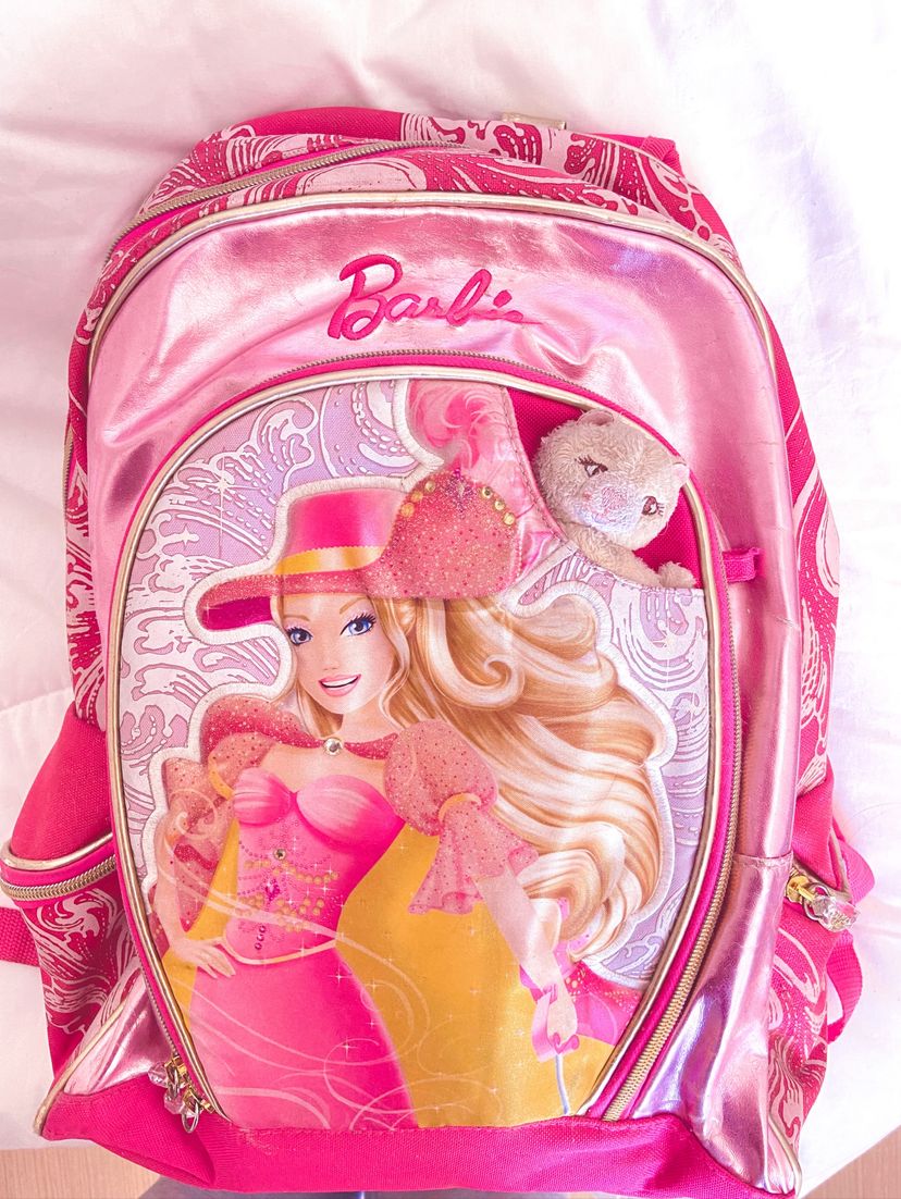 Mochila da Barbie Mosqueteira Rosa Brilhante | Mochila Feminina Barbie ...