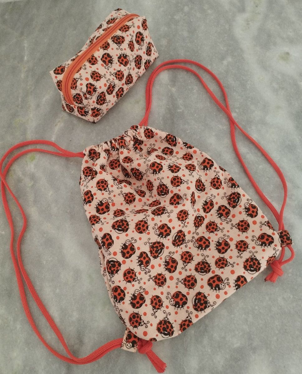Mochila Saco e Nécessaire | Item Infantil Produto Artesanal Nunca Usado ...