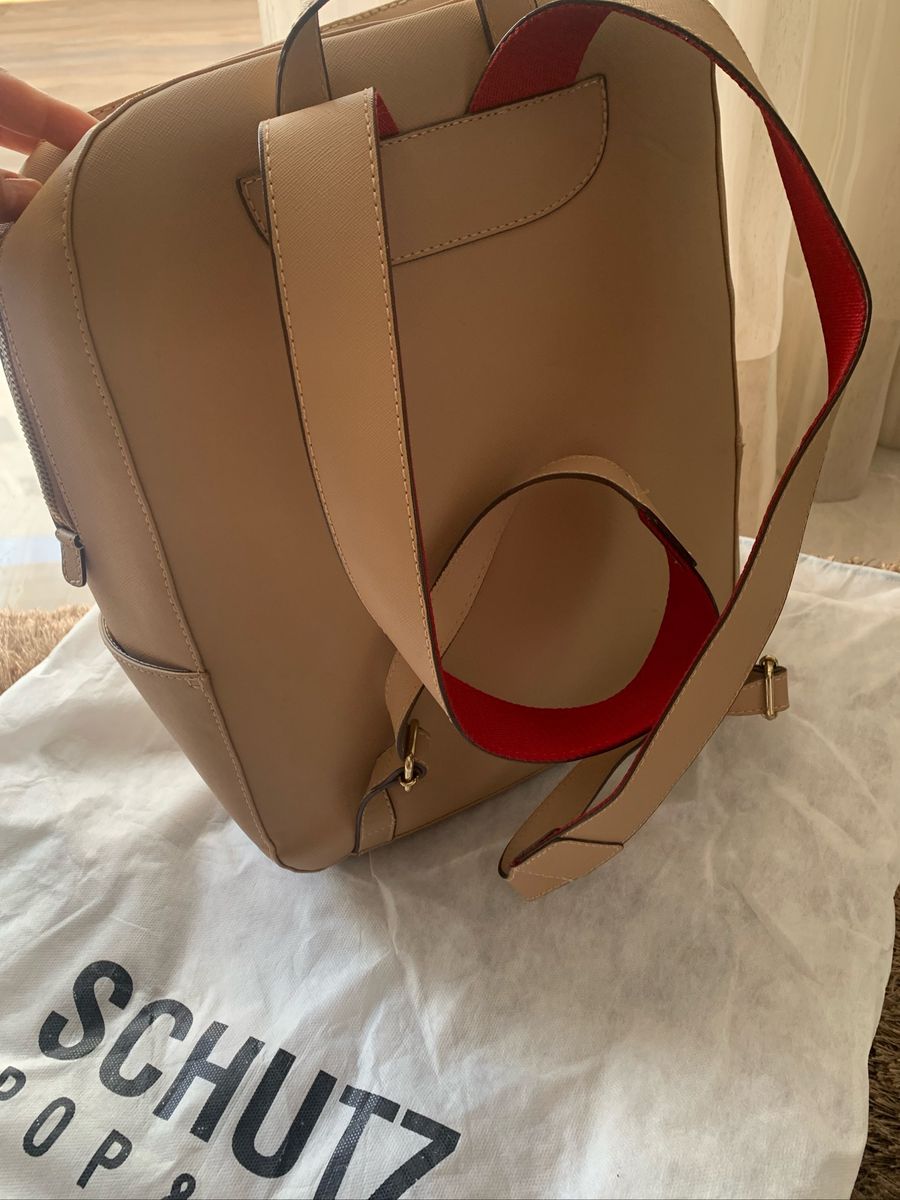 Mochila Sharon Schutz ( Usada Uma Única Vez) | Mochila Feminina Schutz ...