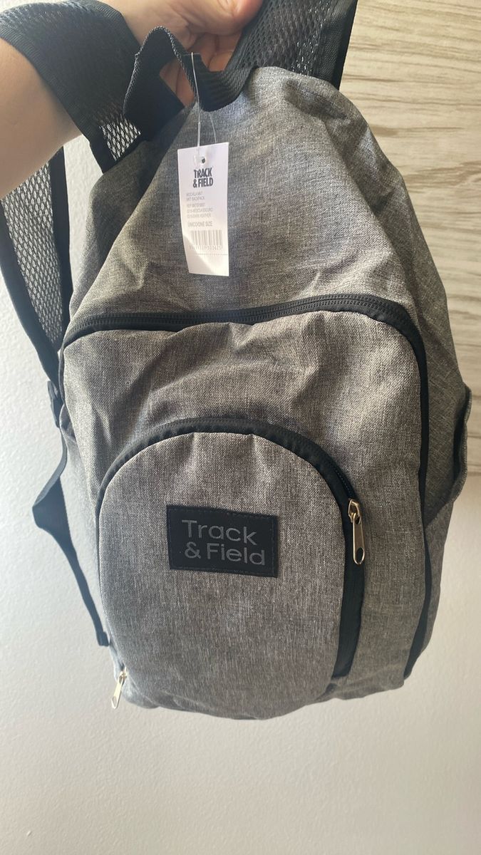 Mochila Track Field Cinza | Mochila Feminina Track & Field Nunca Usado ...