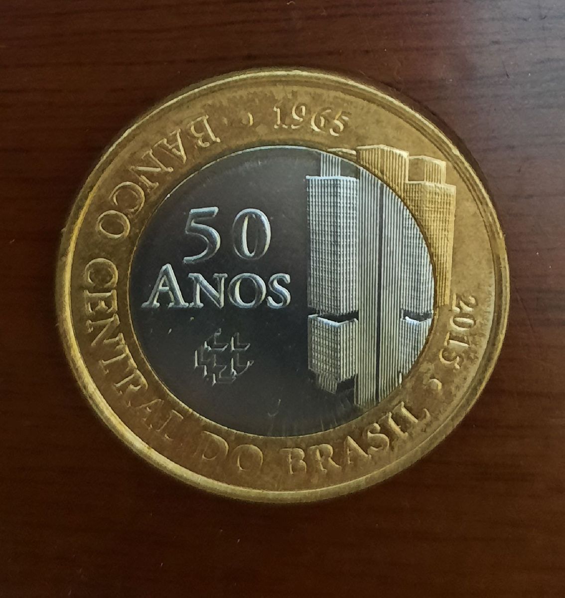 Moeda de 1 Real Comemorativa 50 Anos Banco do Brasil | Cacareco Usado 75935419 | enjoei