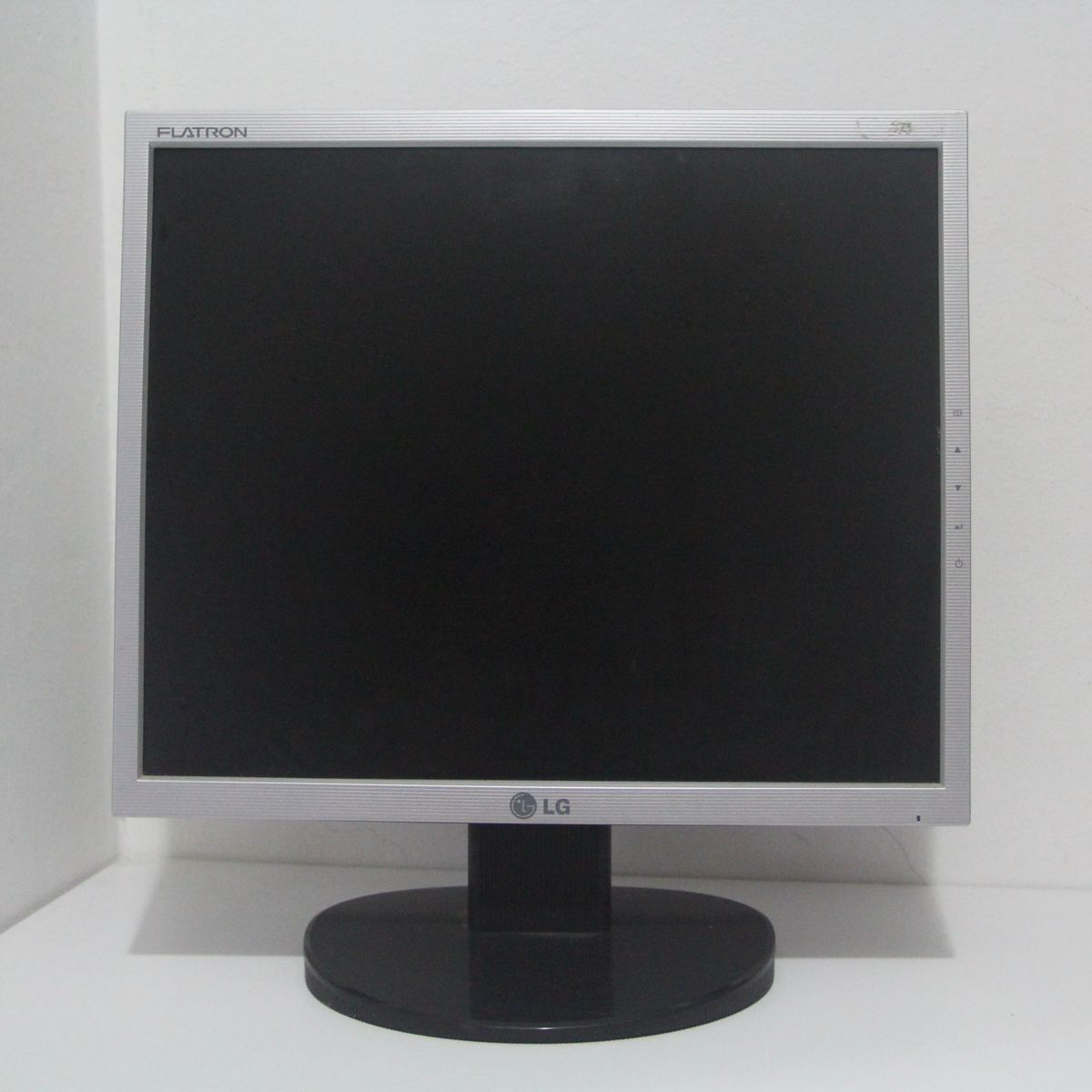 Monitor 17 Polegadas Lg | Lg Monitor Flatron L1753t Sf | TV e Display ...