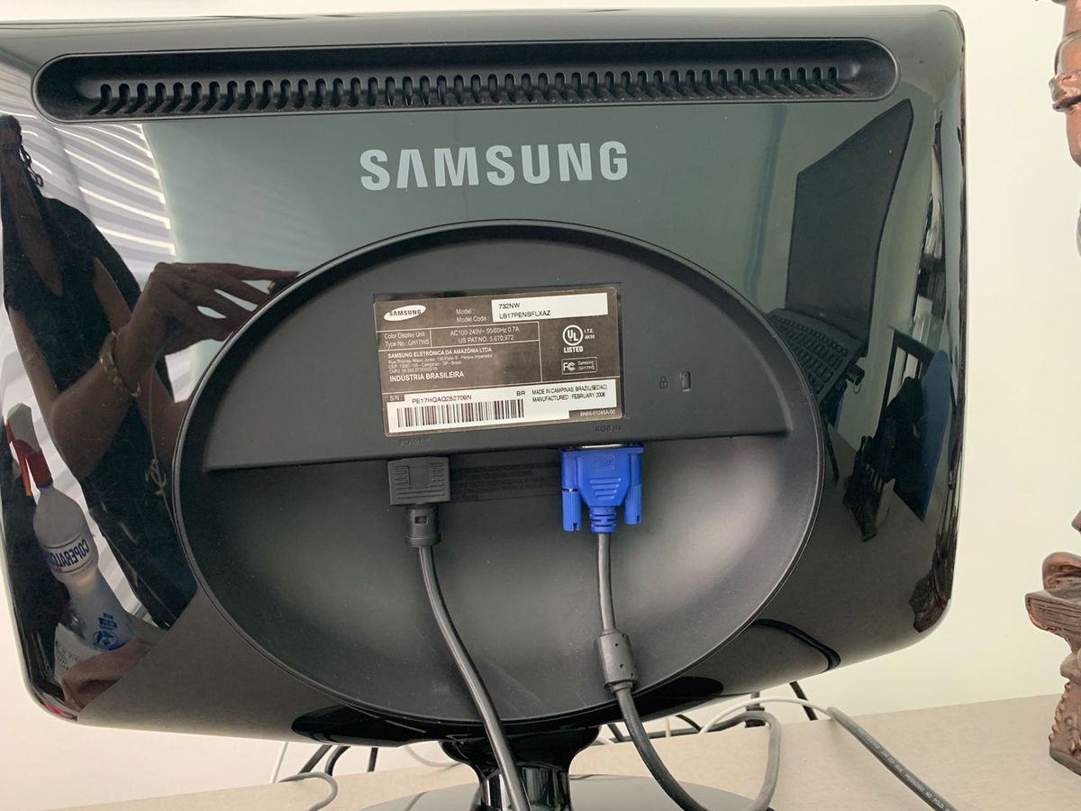 Monitor 17'' Samsung Syncmaster 732nw | TV e Display Samsung Usado ...