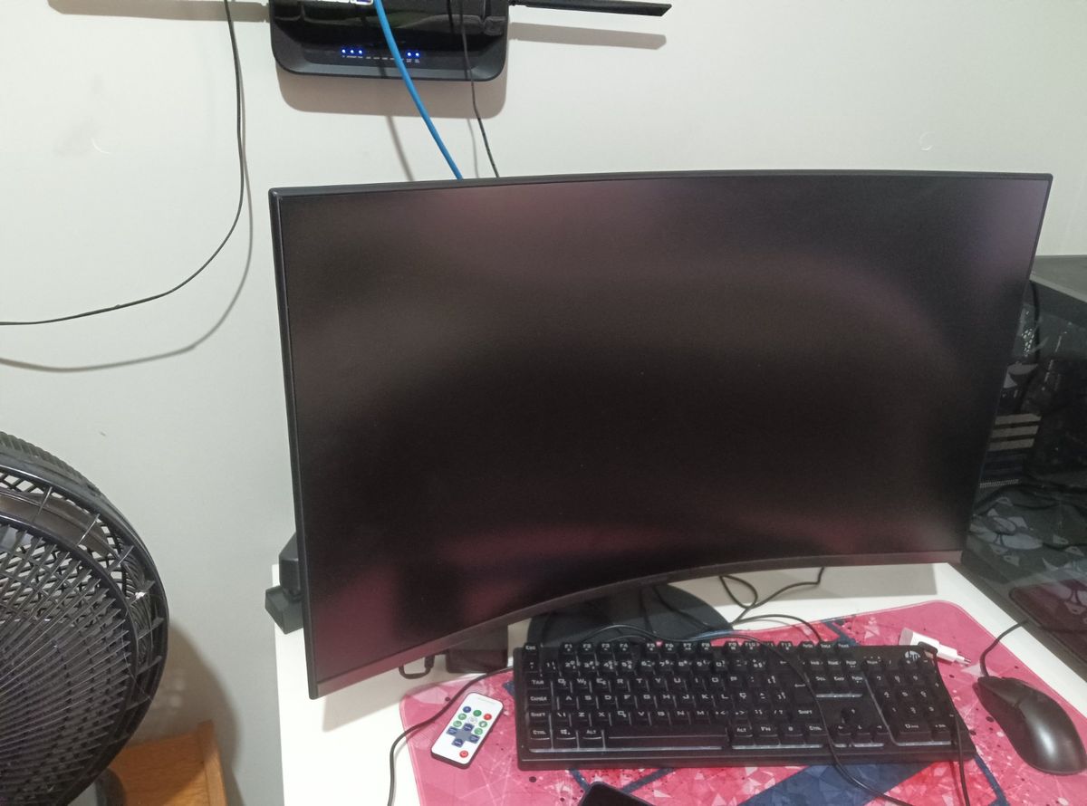 Monitor 32 Polegadas Curvo 90 Htz | Item Info & Eletro Samsung Usado ...