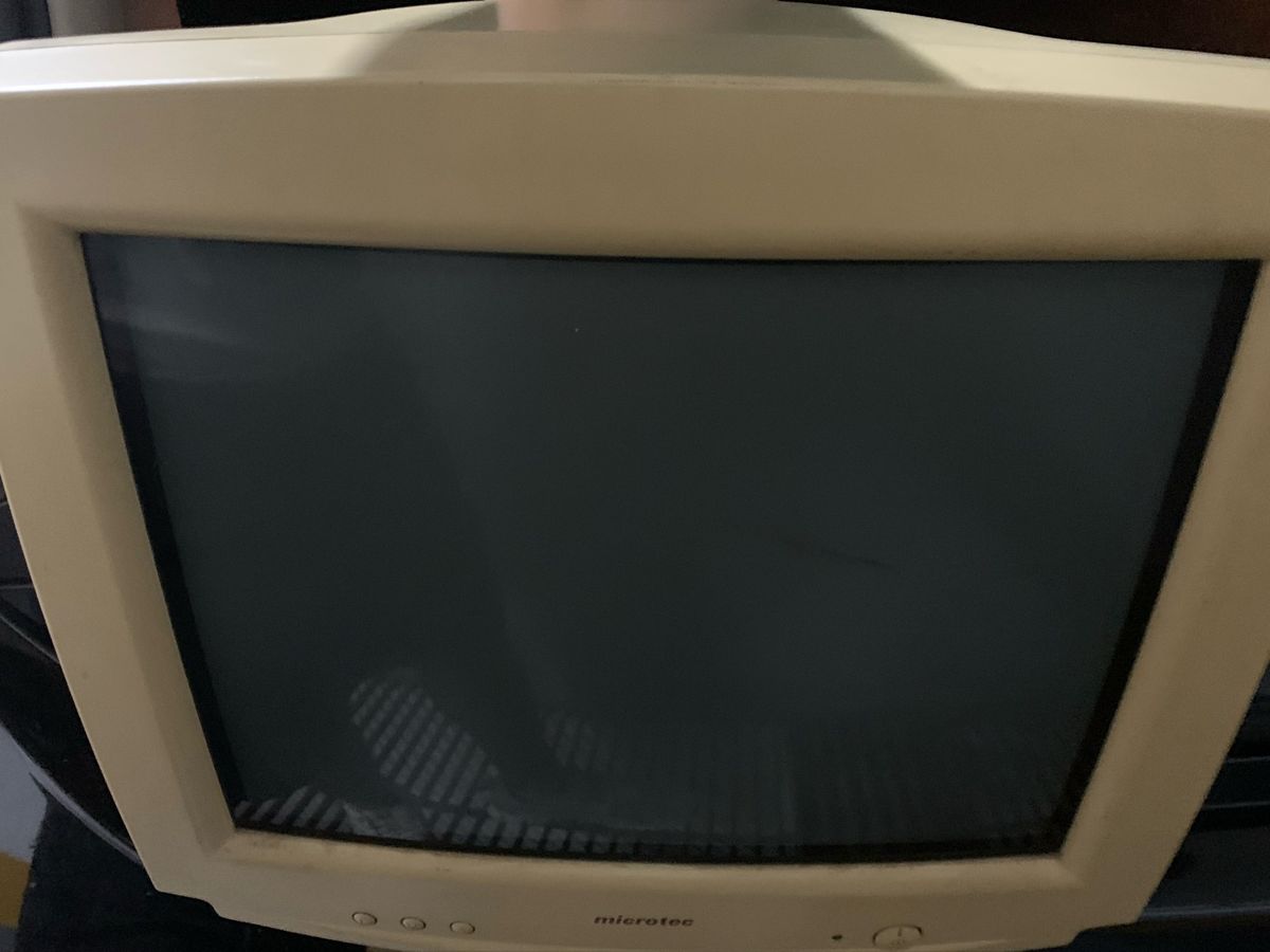 Monitor Antigo de Tubo Microtec | Computador Desktop Microtec Usado ...