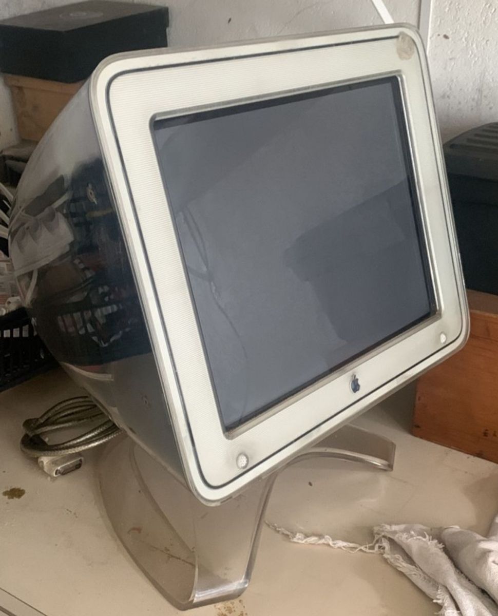 Monitor Apple Antigo | Computador Desktop Apple Usado 69130619 | enjoei