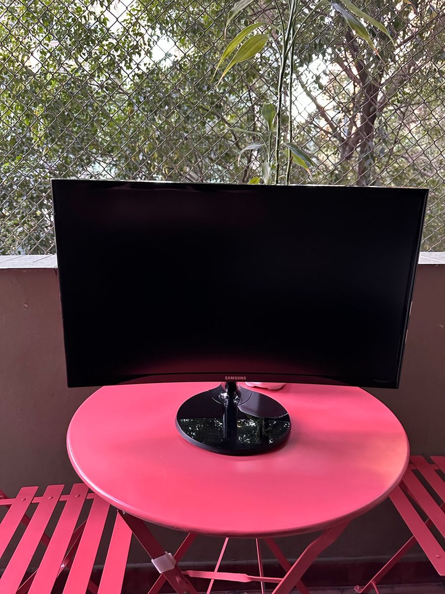 Monitor Curvo 24'' Full Hd Freesync C24f390fh Samsung Bivolt Cor Preto ...