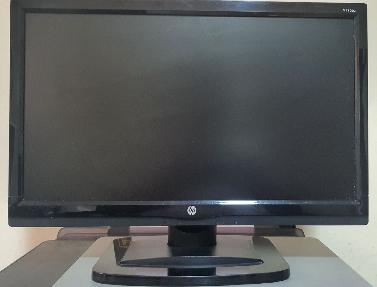 Monitor Hp Lcd Vga 47,0 Cm (18.5") V196b2 | Computador Desktop Hp Usado ...