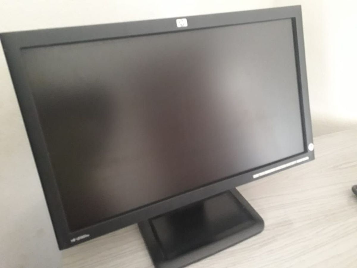 Monitor Hp Le1851w Lcd Tft 18.5 Wide 1366x768 | Cacareco Hp Usado ...